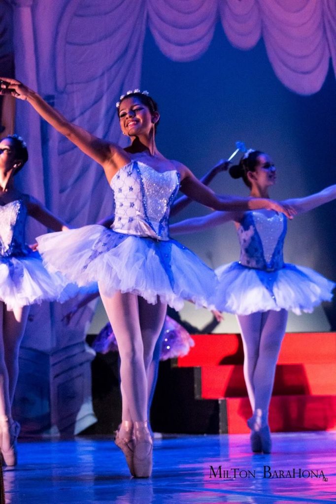 Nelly Rivas, una promesa del ballet – Comunica